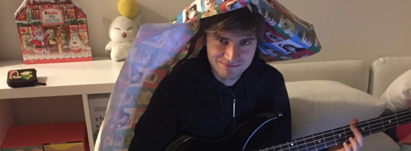 Where can I stalk, I mean… find Daniel? – C418